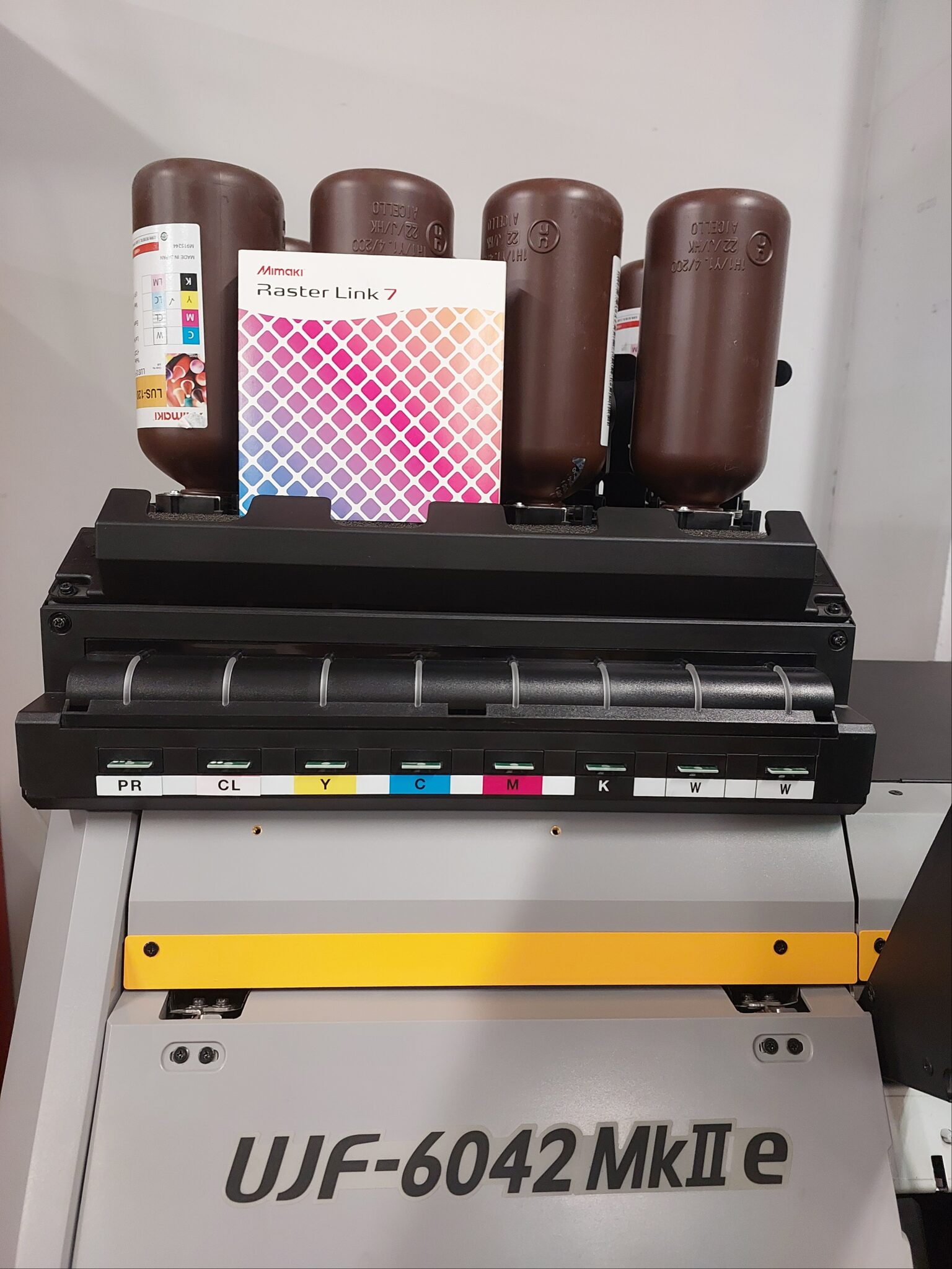 Mimaki UJF-6042 MkII e UV-LED Flatbed Baskı Makinesi – SDS – 2. El UV ve Dijital Baskı ...